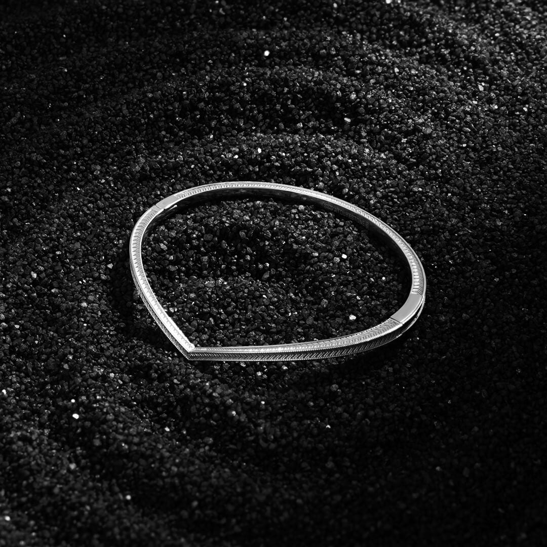 925 Sterling Silver Signature Arrow Curve Bangle for Men - Atolyestone